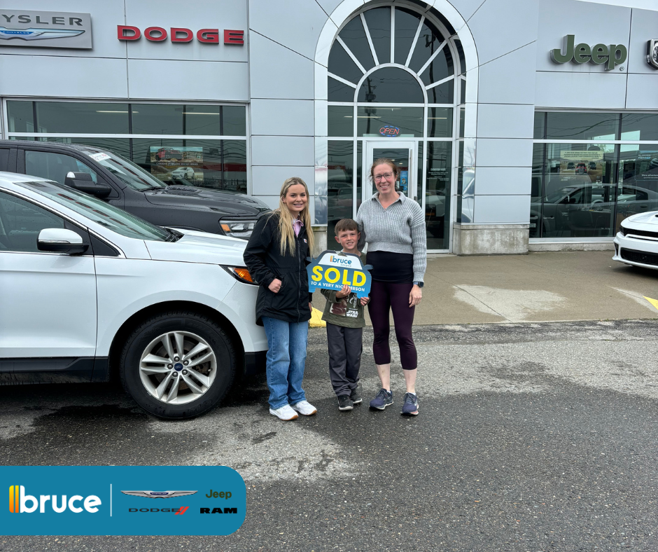 Sarah Crellin / 2016 Ford Edge - Bruce Dodge